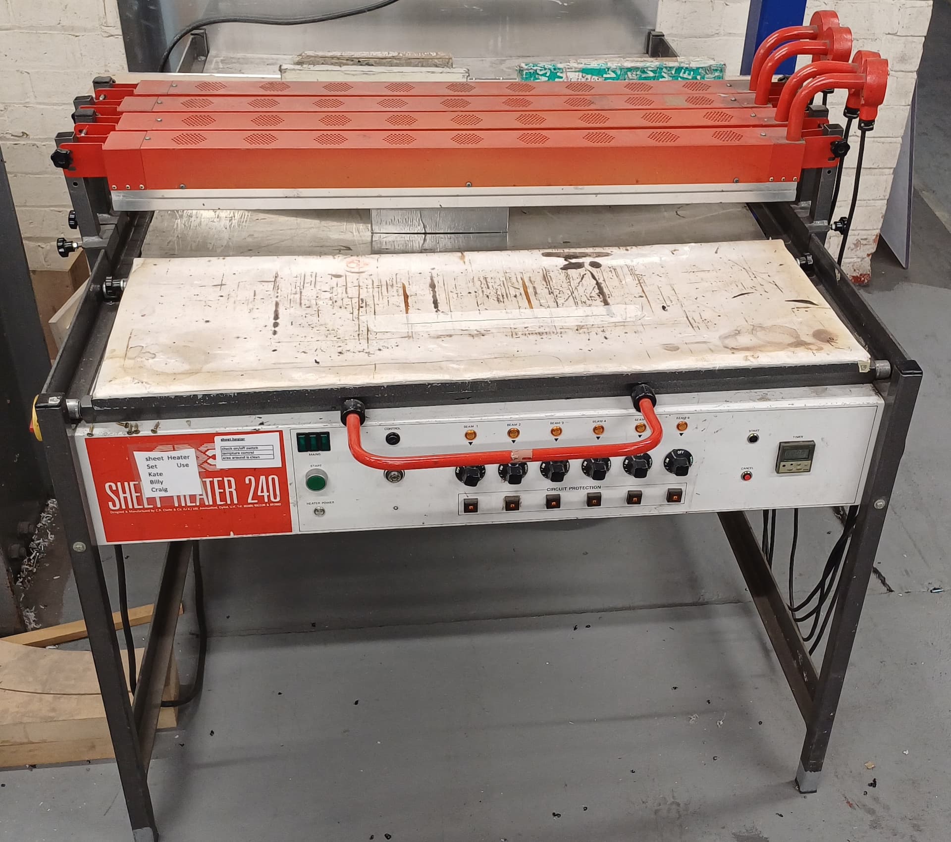 Sheet Heater - Plastic Forming & Fabrication Services | ASH Plastics Ltd